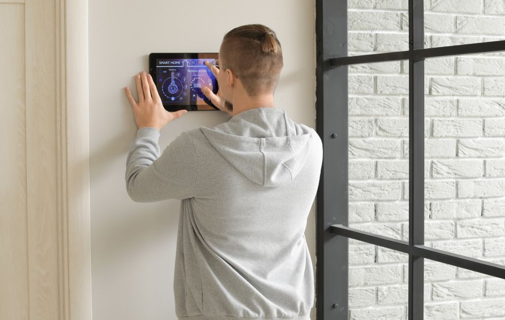 Best Smart Home Control Panel: Top Picks for 2024