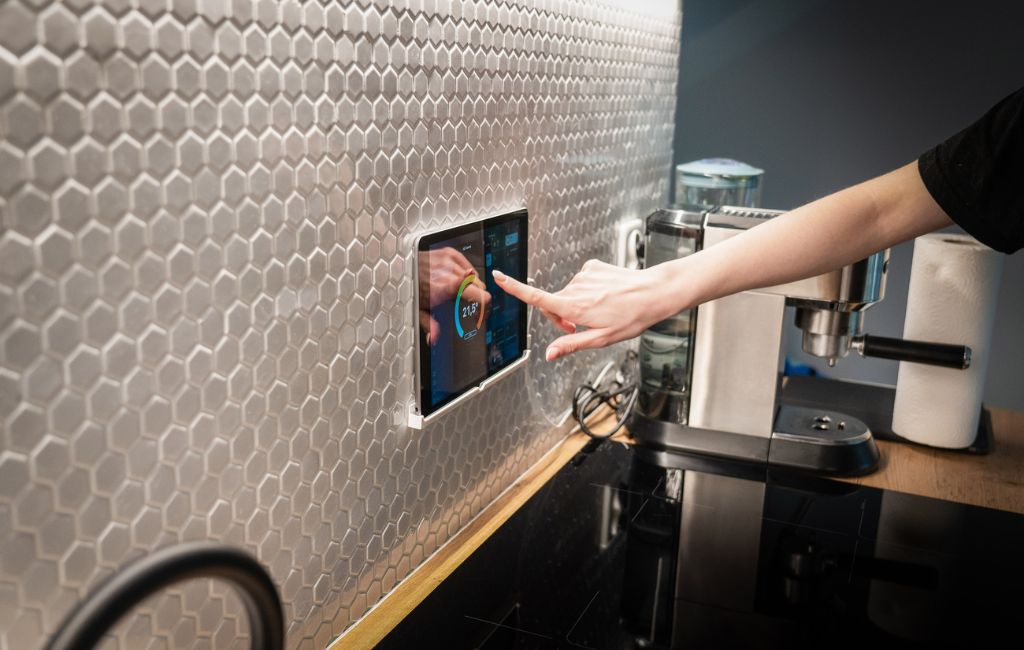 Smart Home Control Panel Google: Customization and Personalization Guide